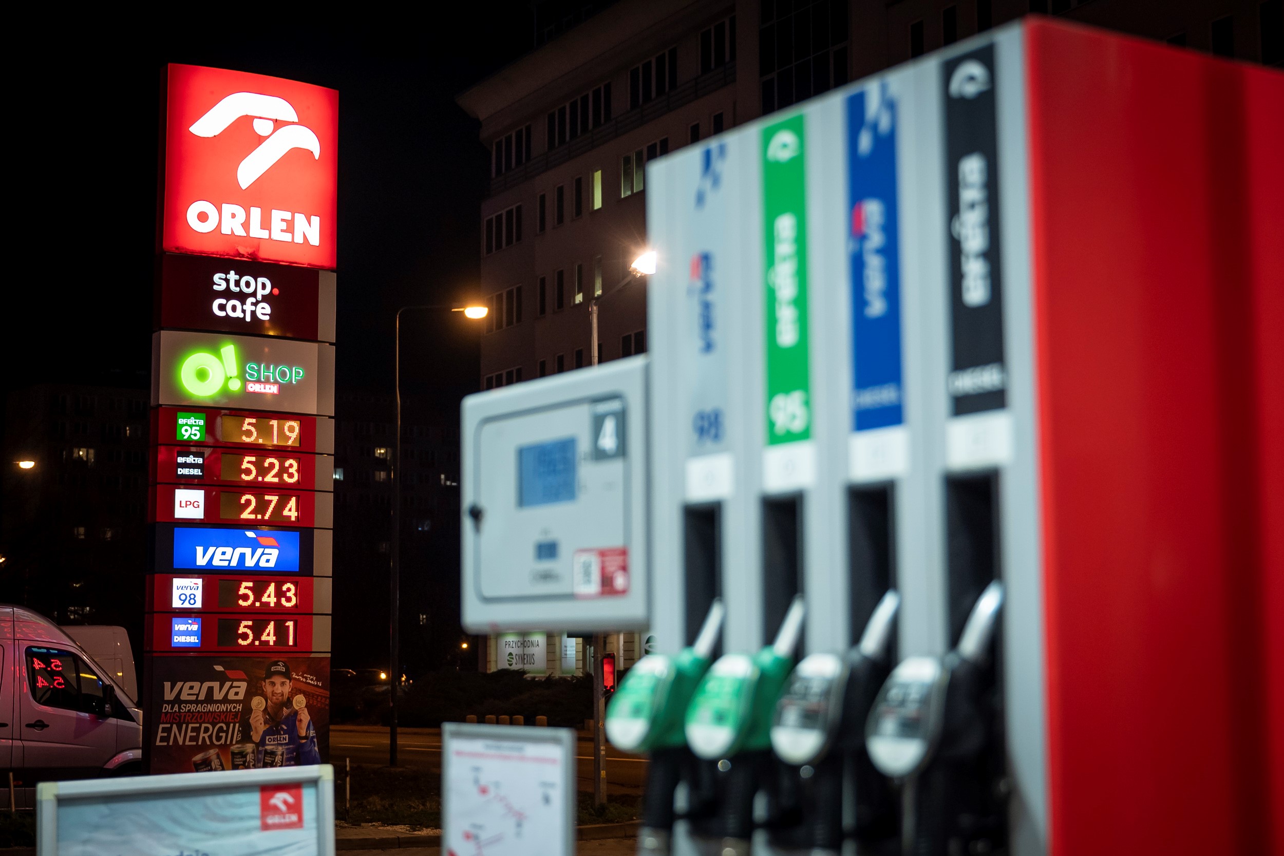 PKN ORLEN obniża ceny paliw na swoich stacjach